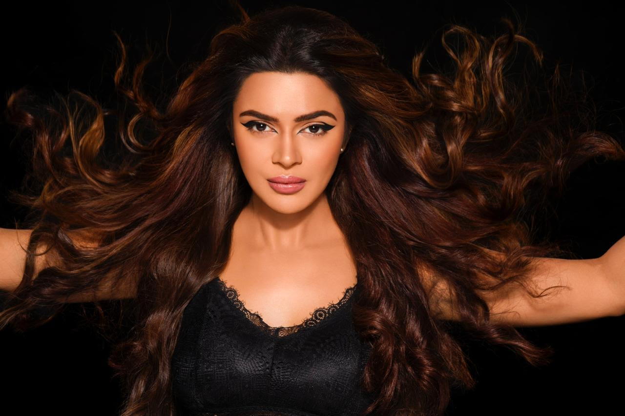 Renee Cosmetics kerala | mallsmarket.com